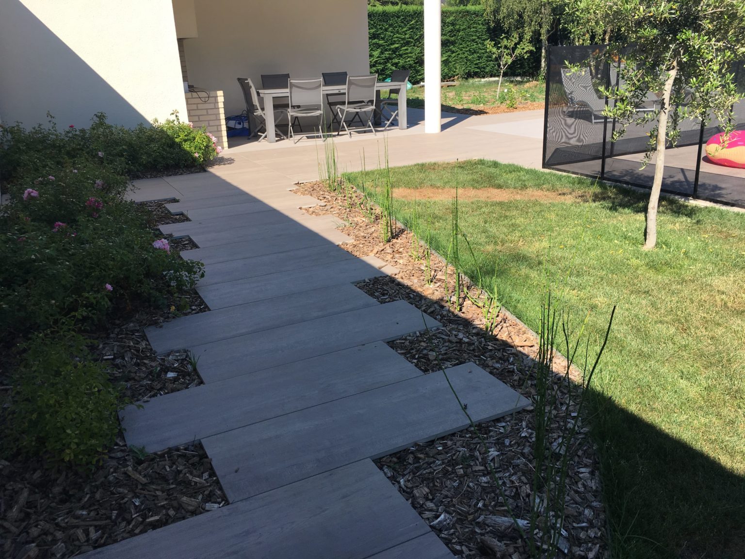 Terrasse céramique sur plots : Guide complet pour les particuliers